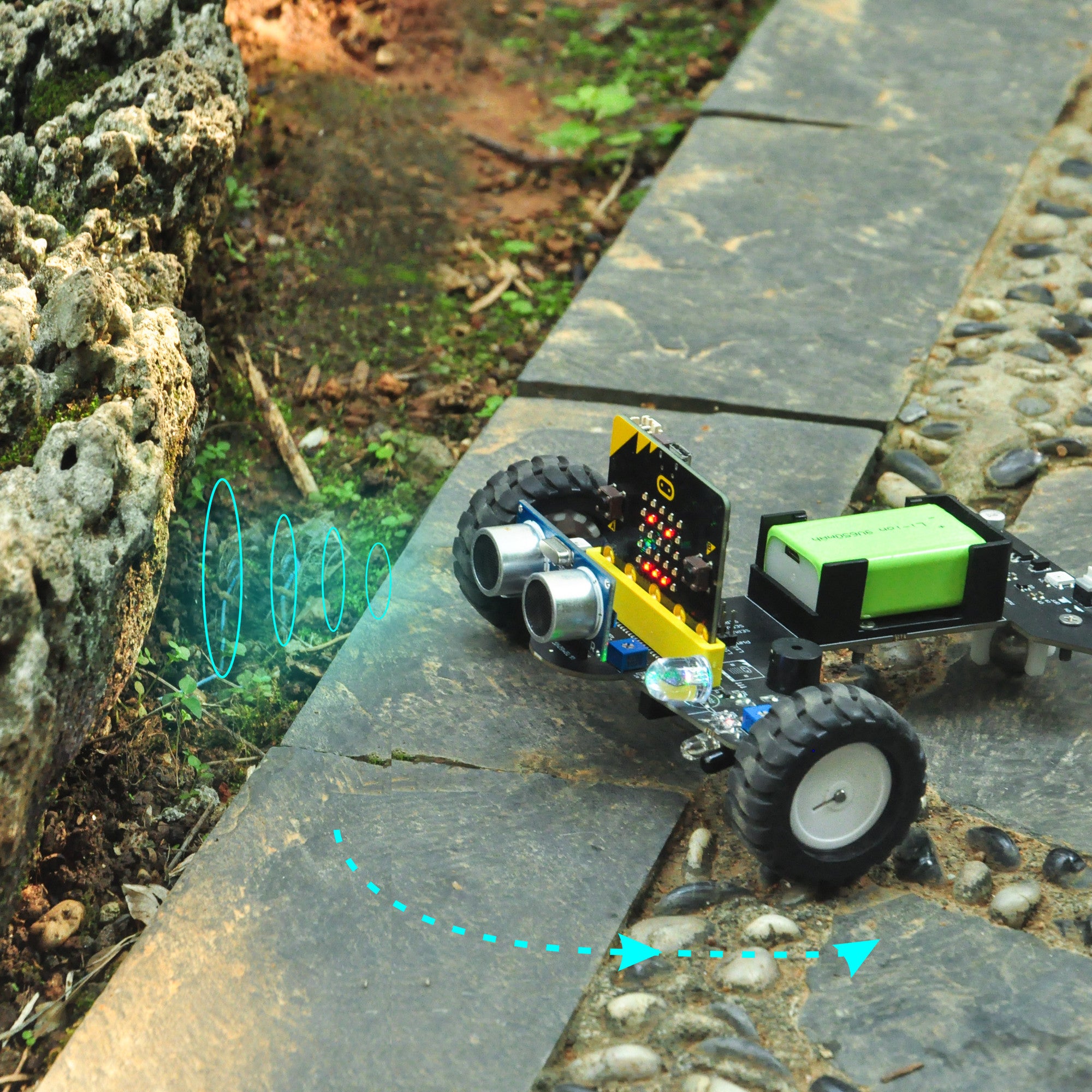 OSOYOO Robot kit with Micro:bit V1.5 to Learn Graphical Programming (i ...